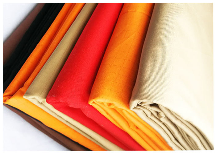 Twill Colorful 100% Cotton Wrinkle Proof Fabric For Uniform , Various ...